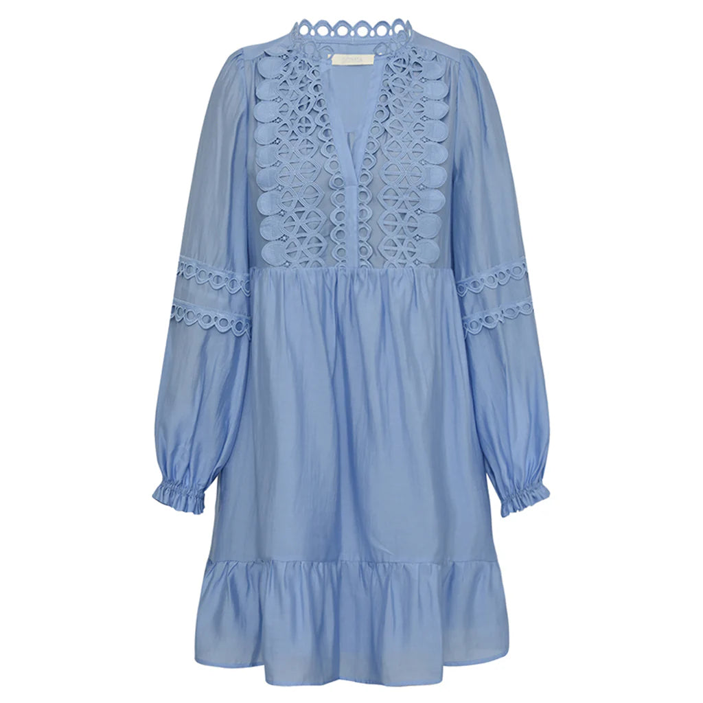 BellGO Dress Light Blue – hvit tråd